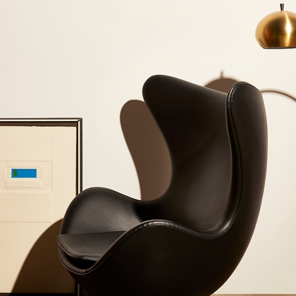 ORIGIN STORIES OF DESIGN'S MOST ICONIC CHAIRS